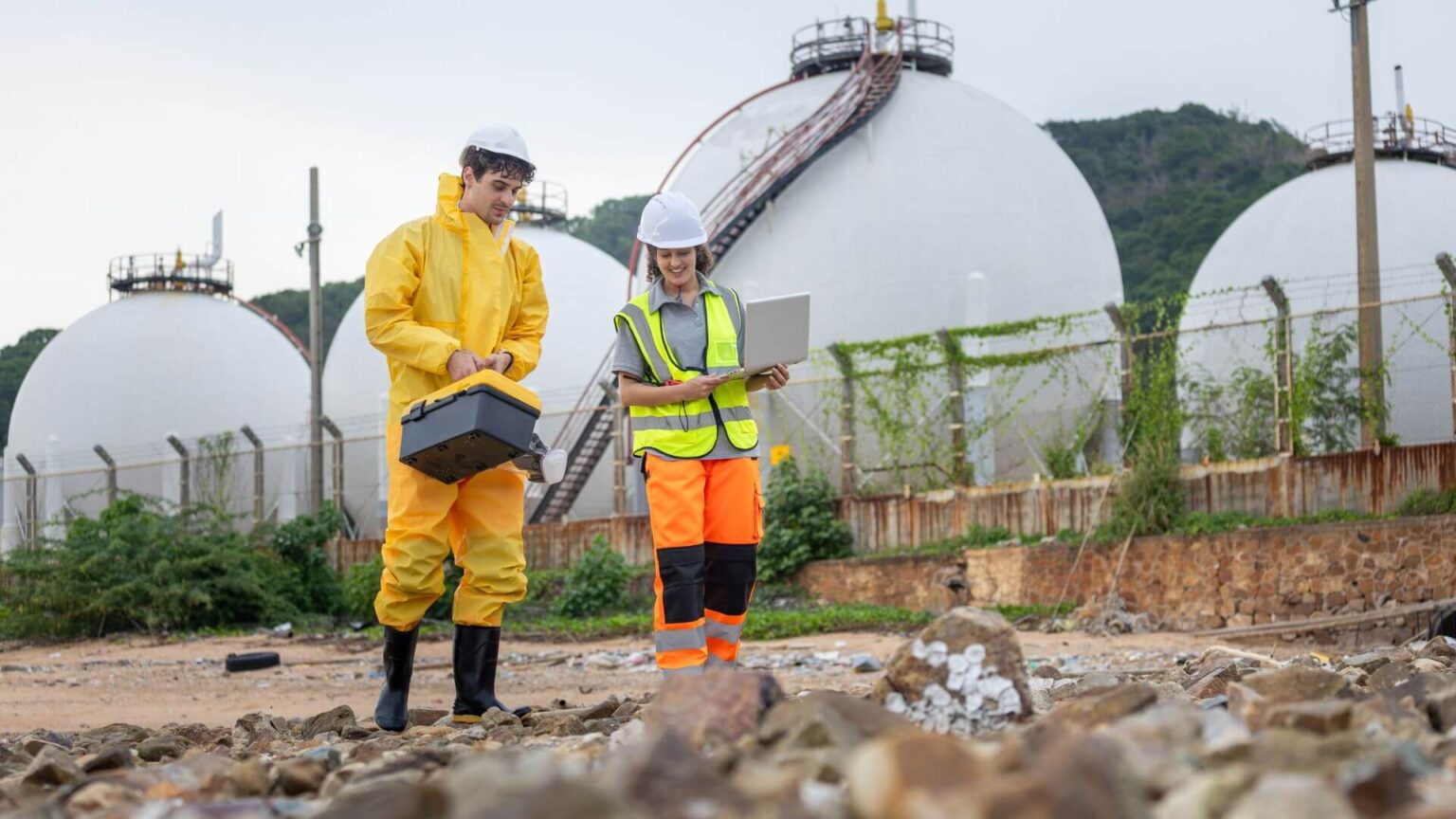 ᐅ PVC Asbest erkennen: So sehen Sie asbesthaltige Bodenbeläge